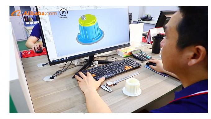 China Joyful Lamp Company Limited factory production line